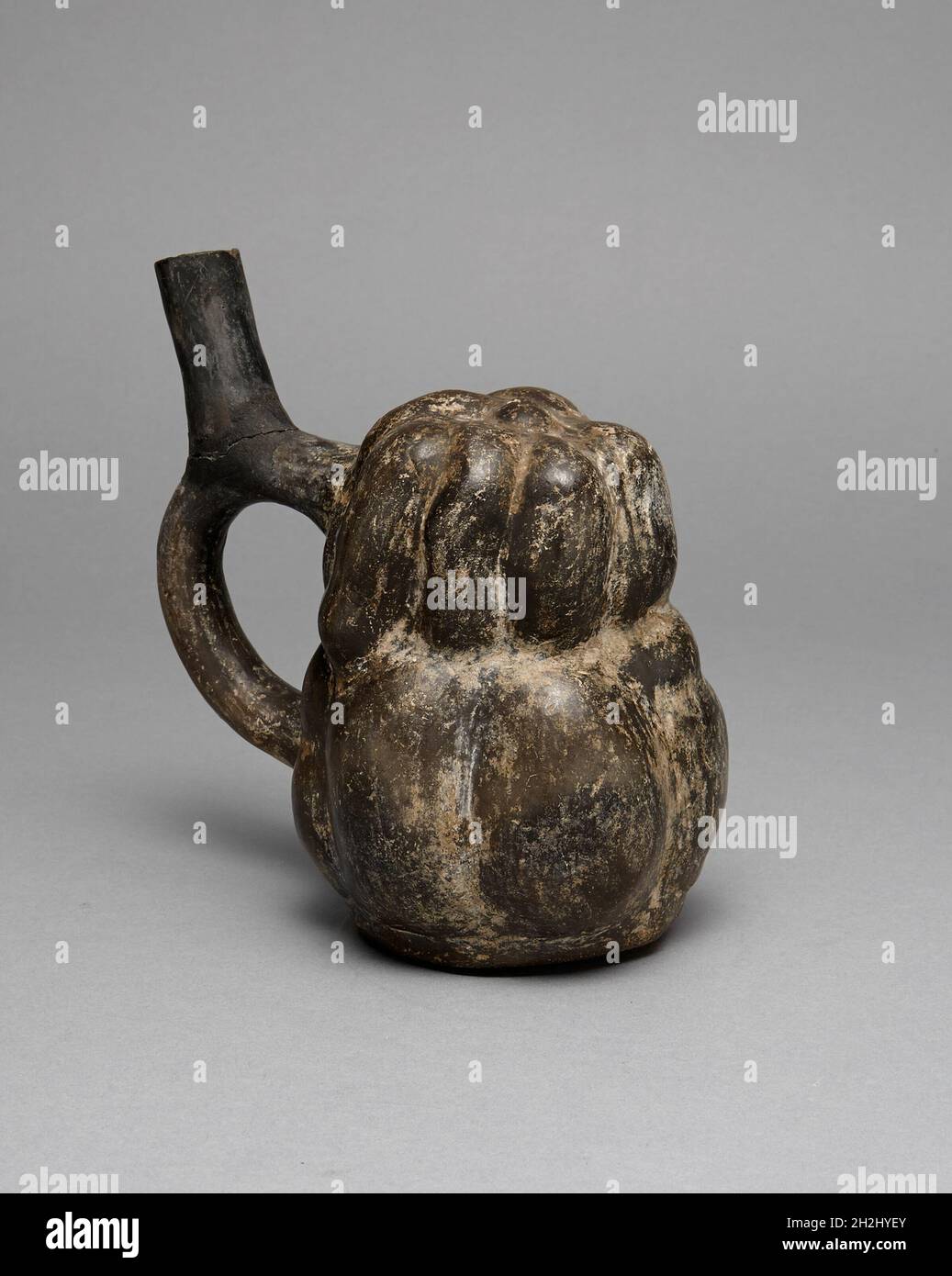 Spout form hi-res stock photography and images - Alamy