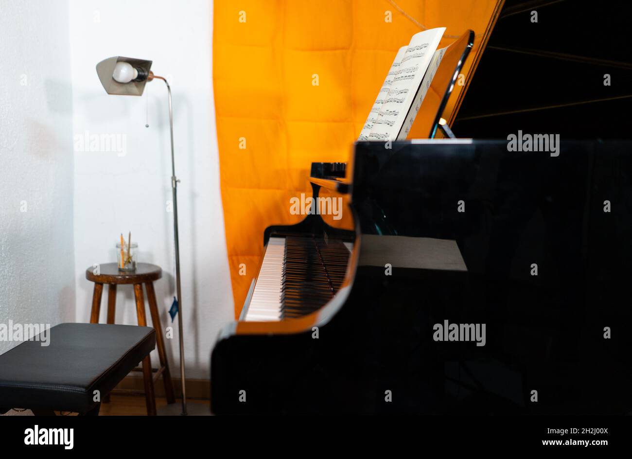 classical piece piano score, composed of ascending broken chords Stock ...