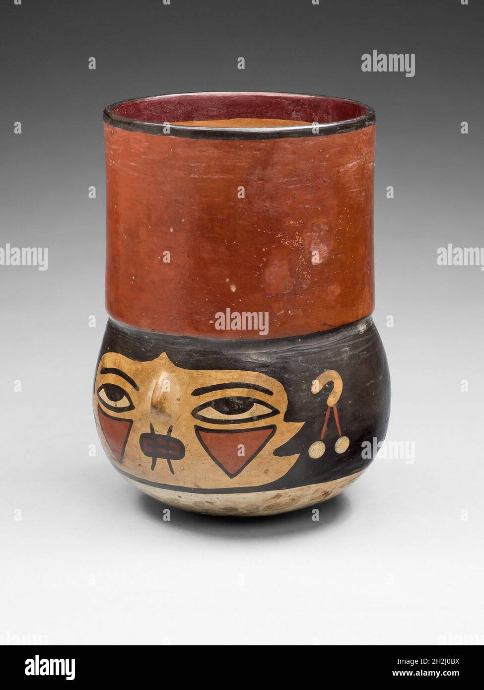 Beaker in the Form of a Trophy Head with Bound Lips, 180 B.C./A.D. 500 ...