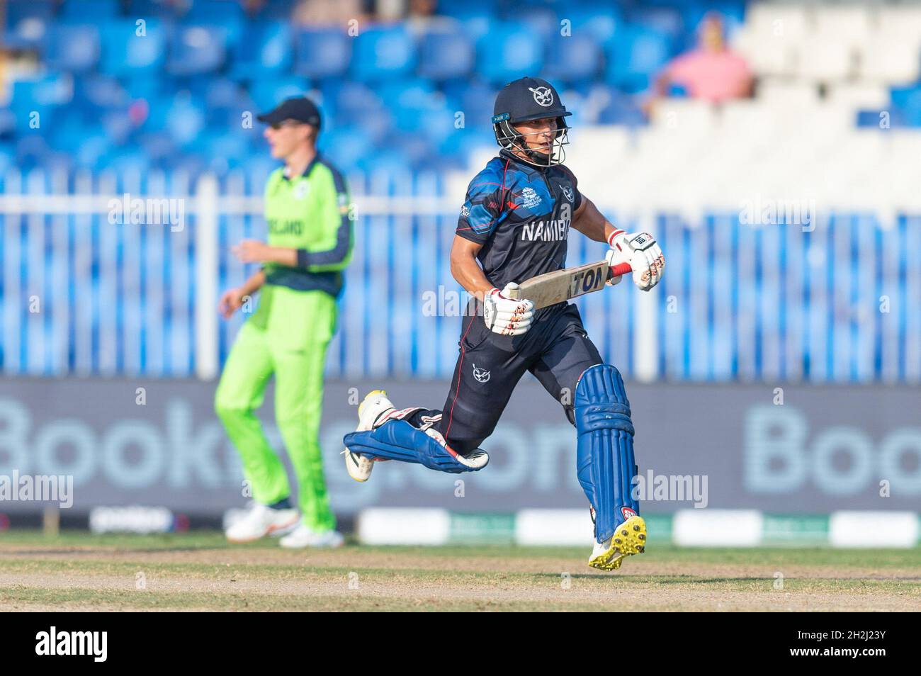 Sharjah cricket stadium hi-res stock photography and images - Alamy