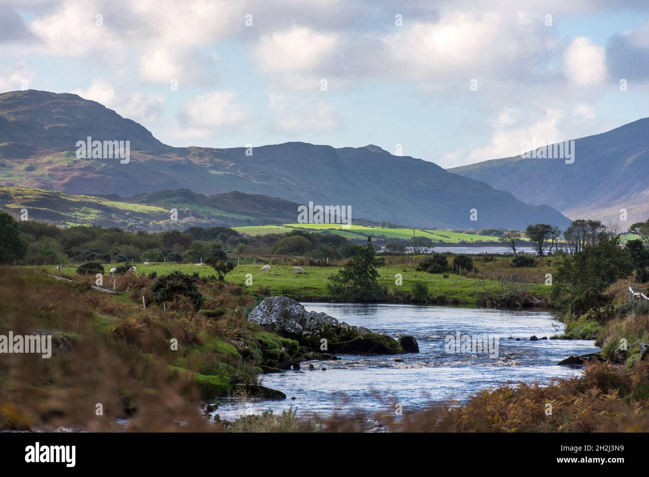 Donegal river at coast hi-res stock photography and images - Alamy