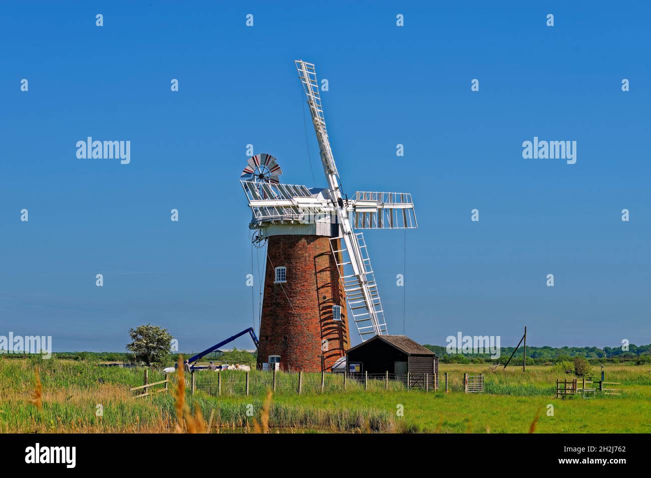 Horsey Windpump Windmill, Horsey, Norfolk, England Stock Photo - Alamy