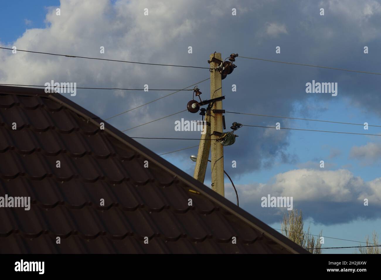 Old roof electric pole hi-res stock photography and images - Alamy