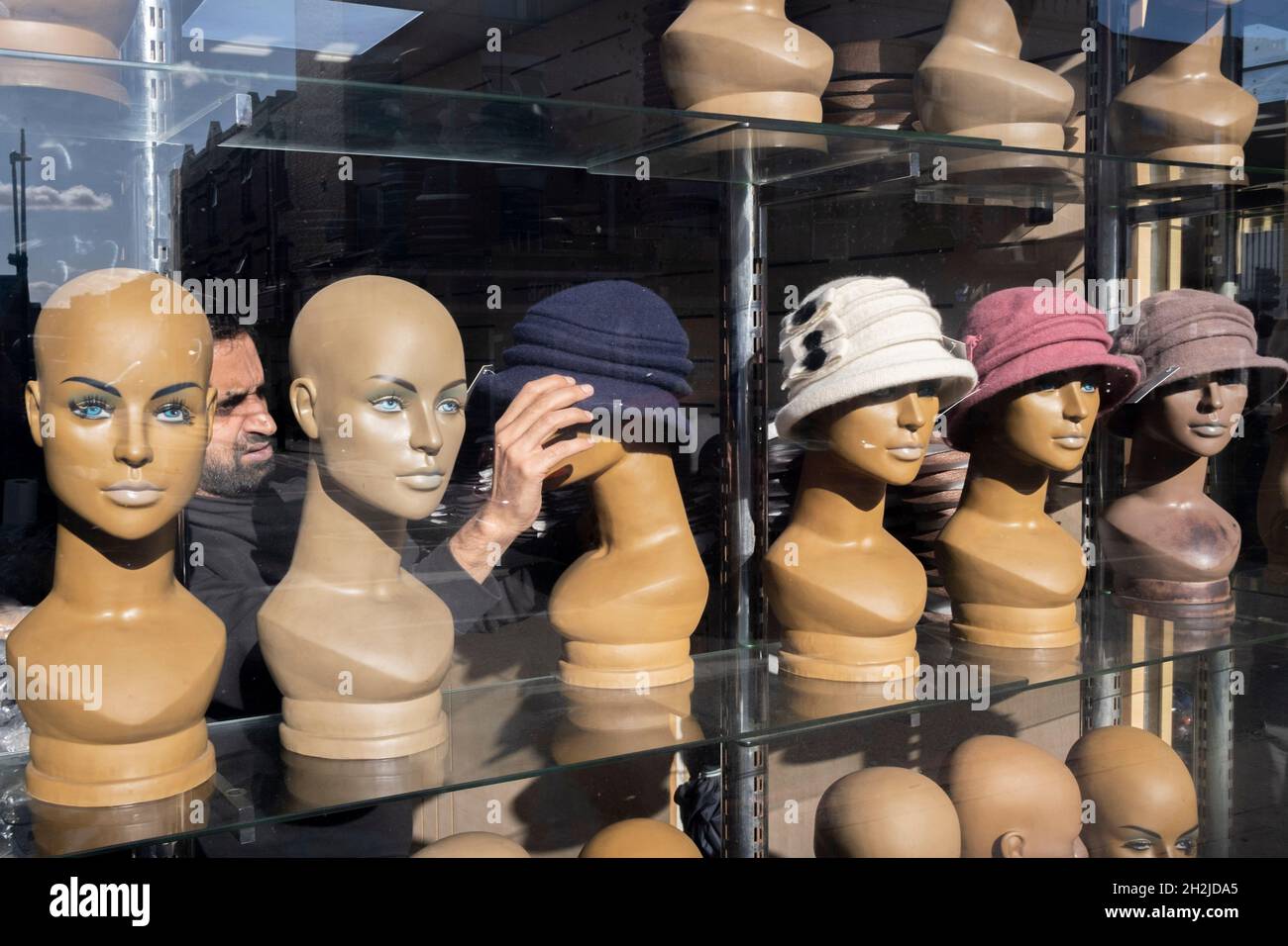 Asian shopkeeper uk hi-res stock photography and images - Alamy
