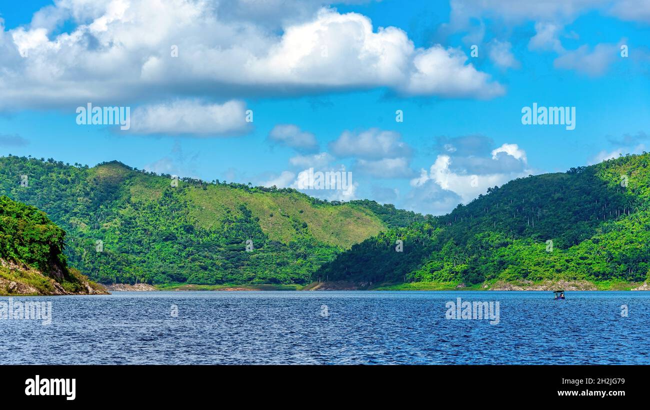 Hanabanilla dam hi-res stock photography and images - Alamy