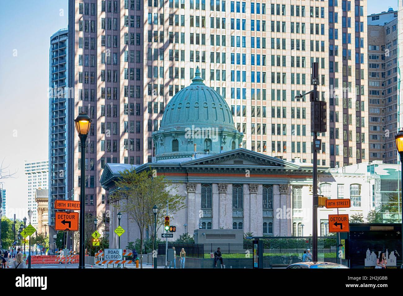 Street church philadelphia hi-res stock photography and images - Alamy