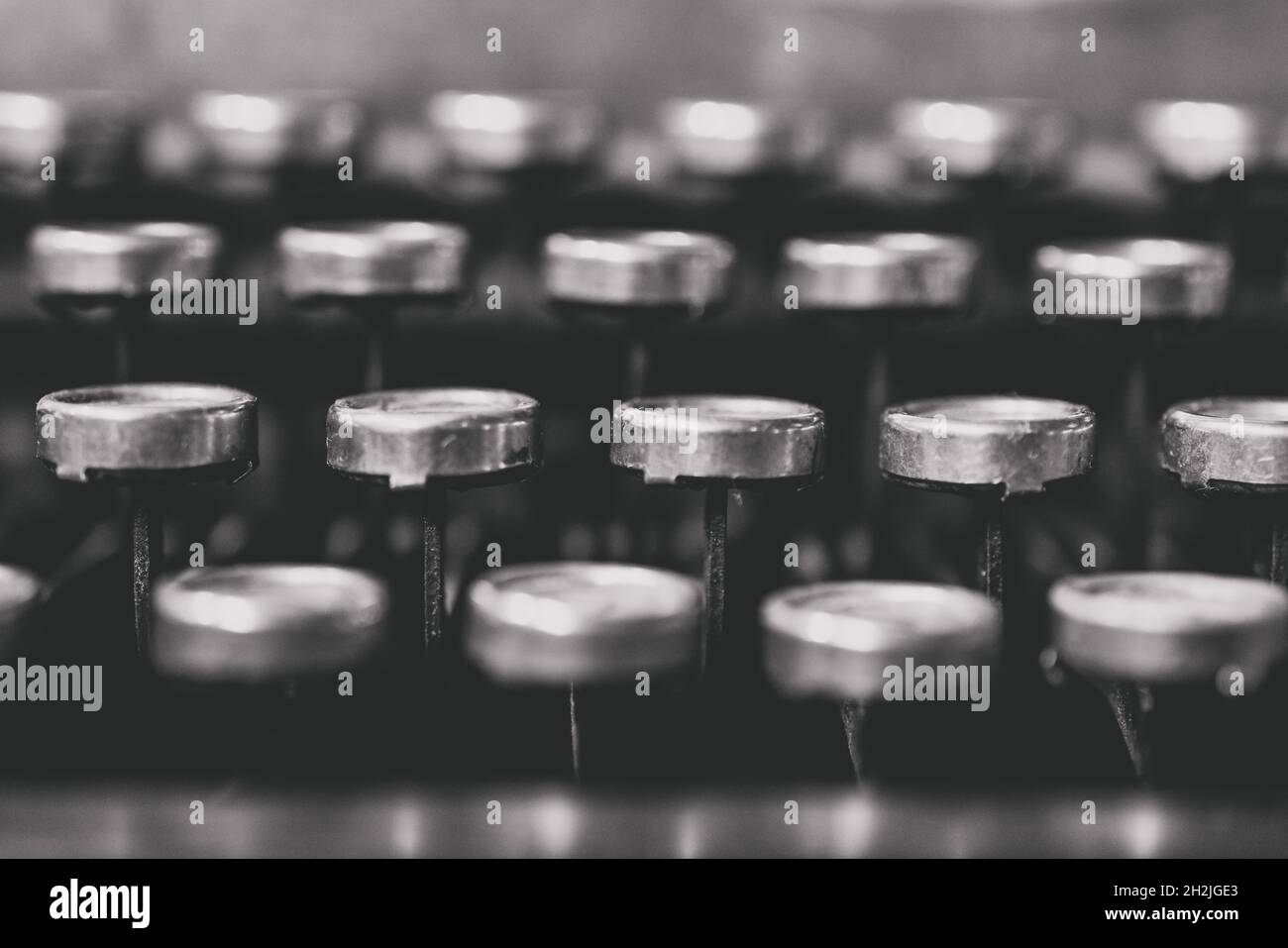The mechanism of the keys of an old typewriter for typing Stock Photo ...