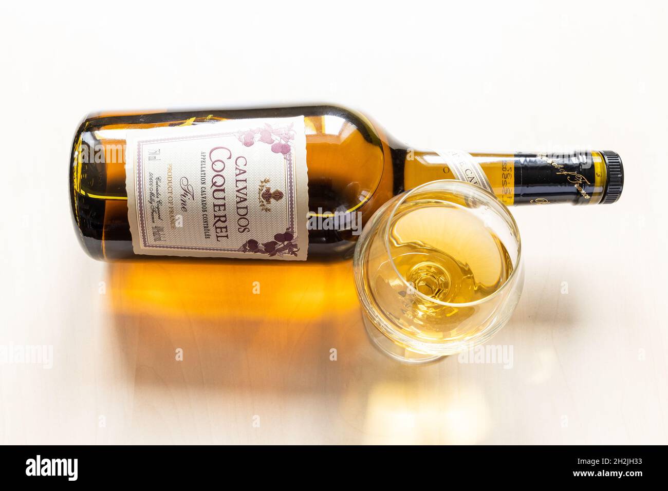 Calvados glass normandy hi-res stock photography and images - Alamy