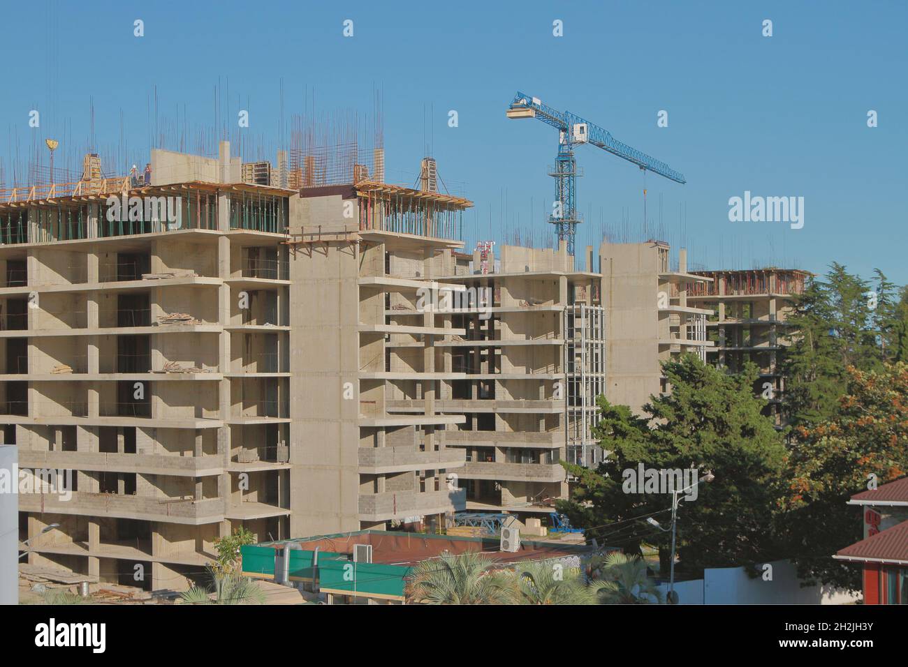 Multistory construction hi-res stock photography and images - Alamy