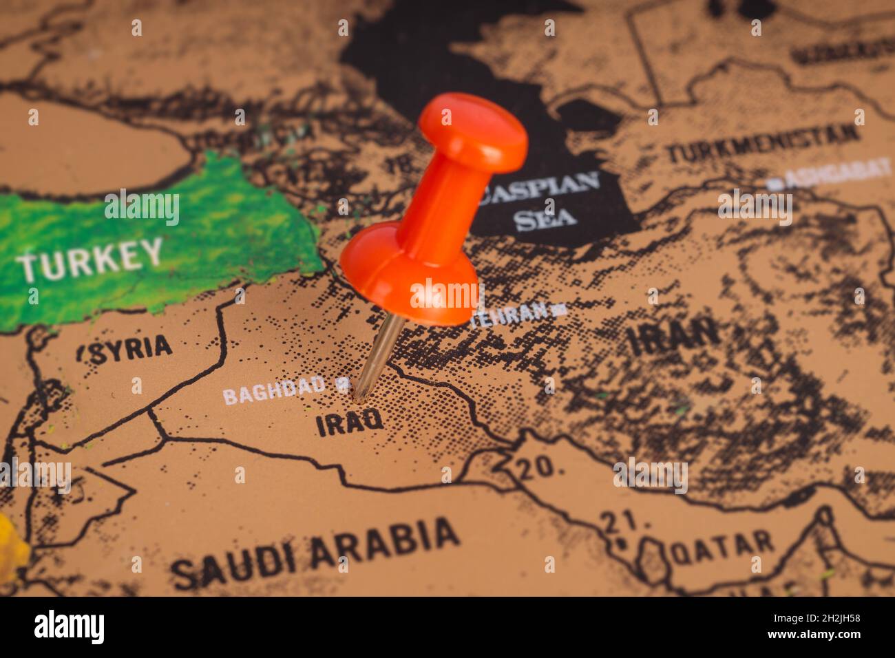 Location Iraq. Red pin on the map Stock Photo - Alamy
