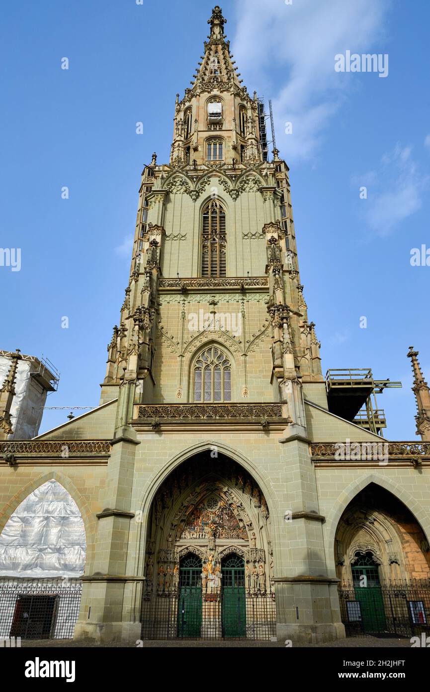 View on Bern Minster cathedral Stock Photo - Alamy