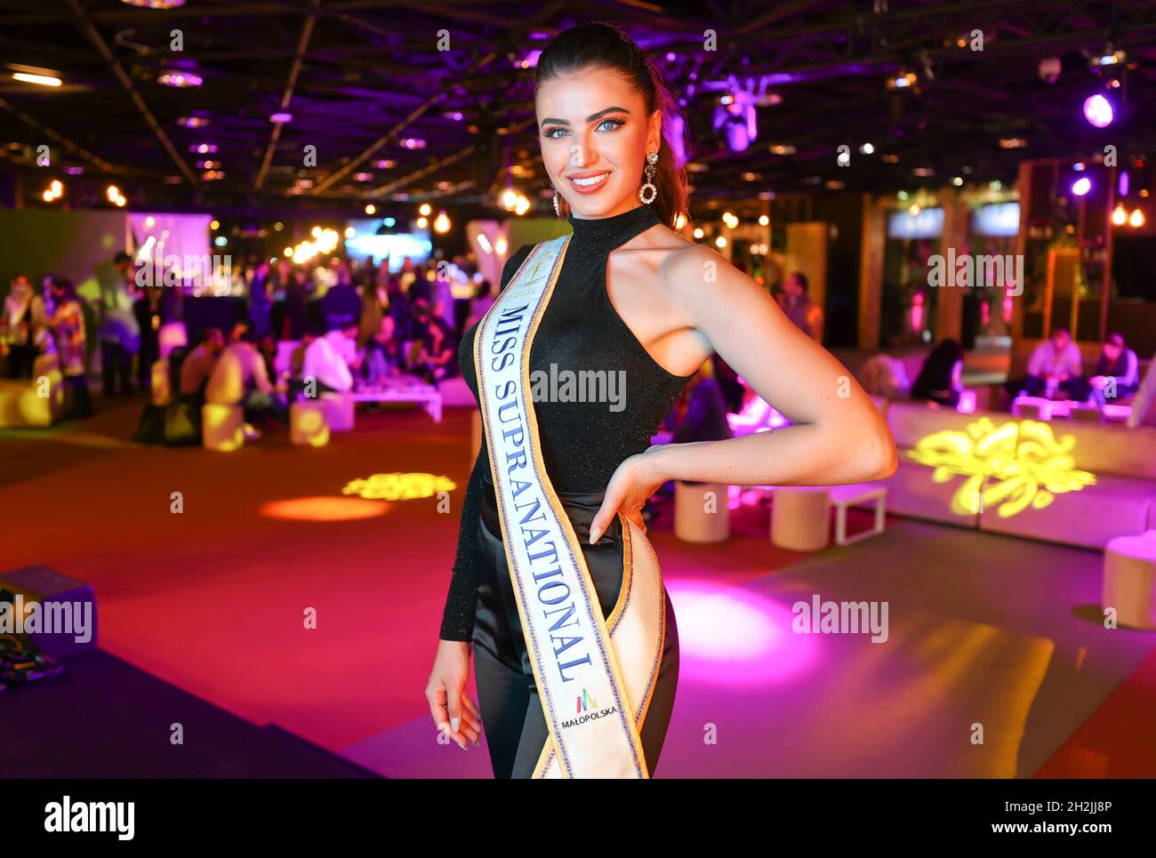 Chanique rabe hi-res stock photography and images - Alamy