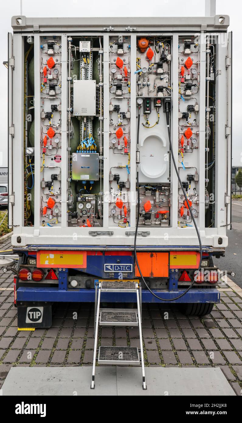Muenster, North Rhine-Westphalia, Germany - Refueling demonstration at ...