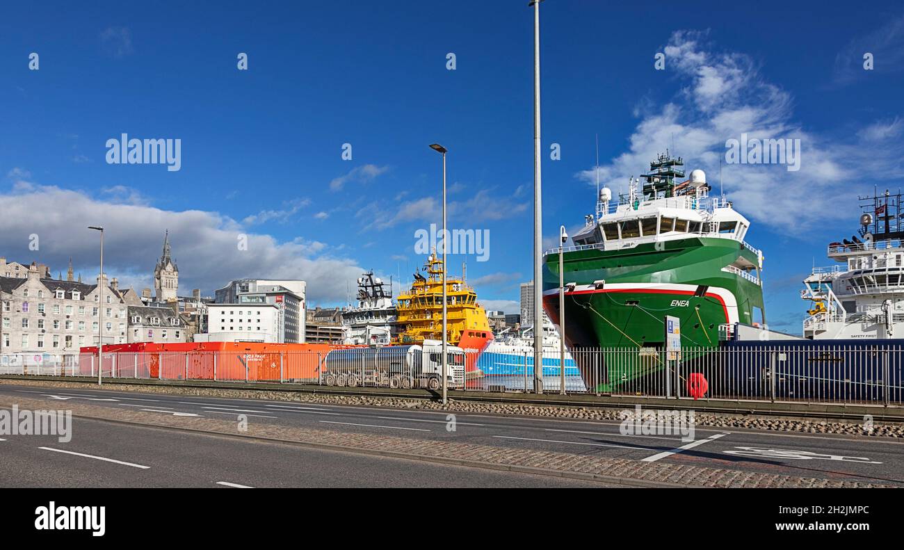 ABERDEEN CITY SCOTLAND MARKET STREET WITH COLOURFUL MOORED NORTH SEA ...