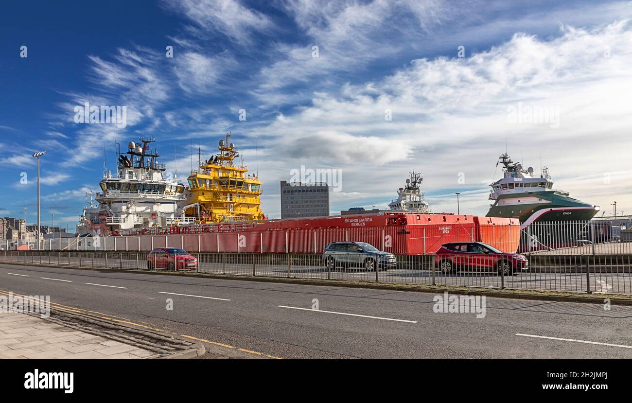 Oil rig north sea aberdeen hi-res stock photography and images - Alamy