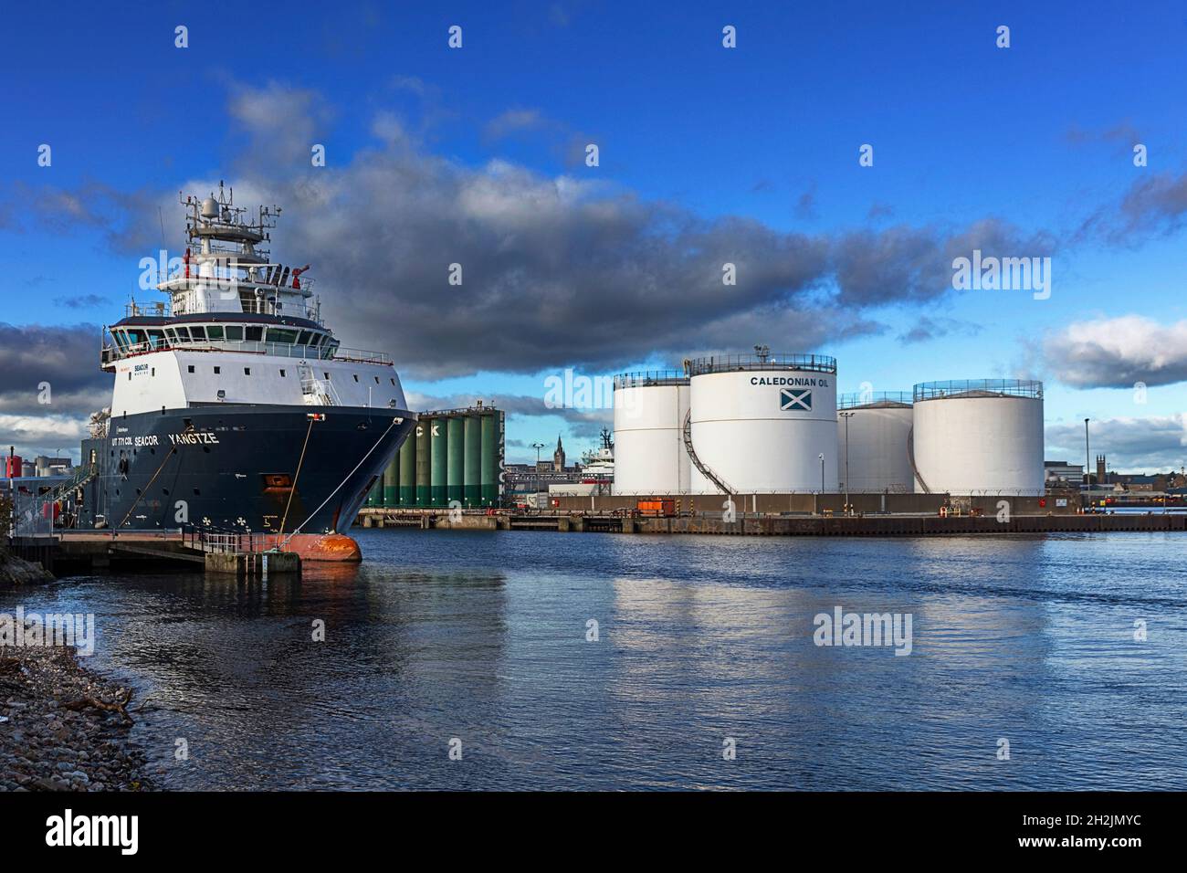 ABERDEEN CITY SCOTLAND THE HARBOUR CALEDONIAN OIL TANKS AND YANGTZE ...