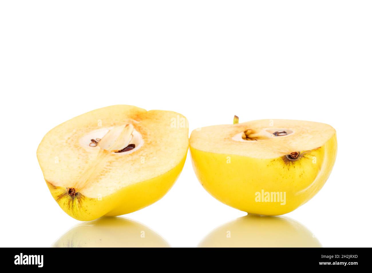 Organic quince hi-res stock photography and images - Alamy