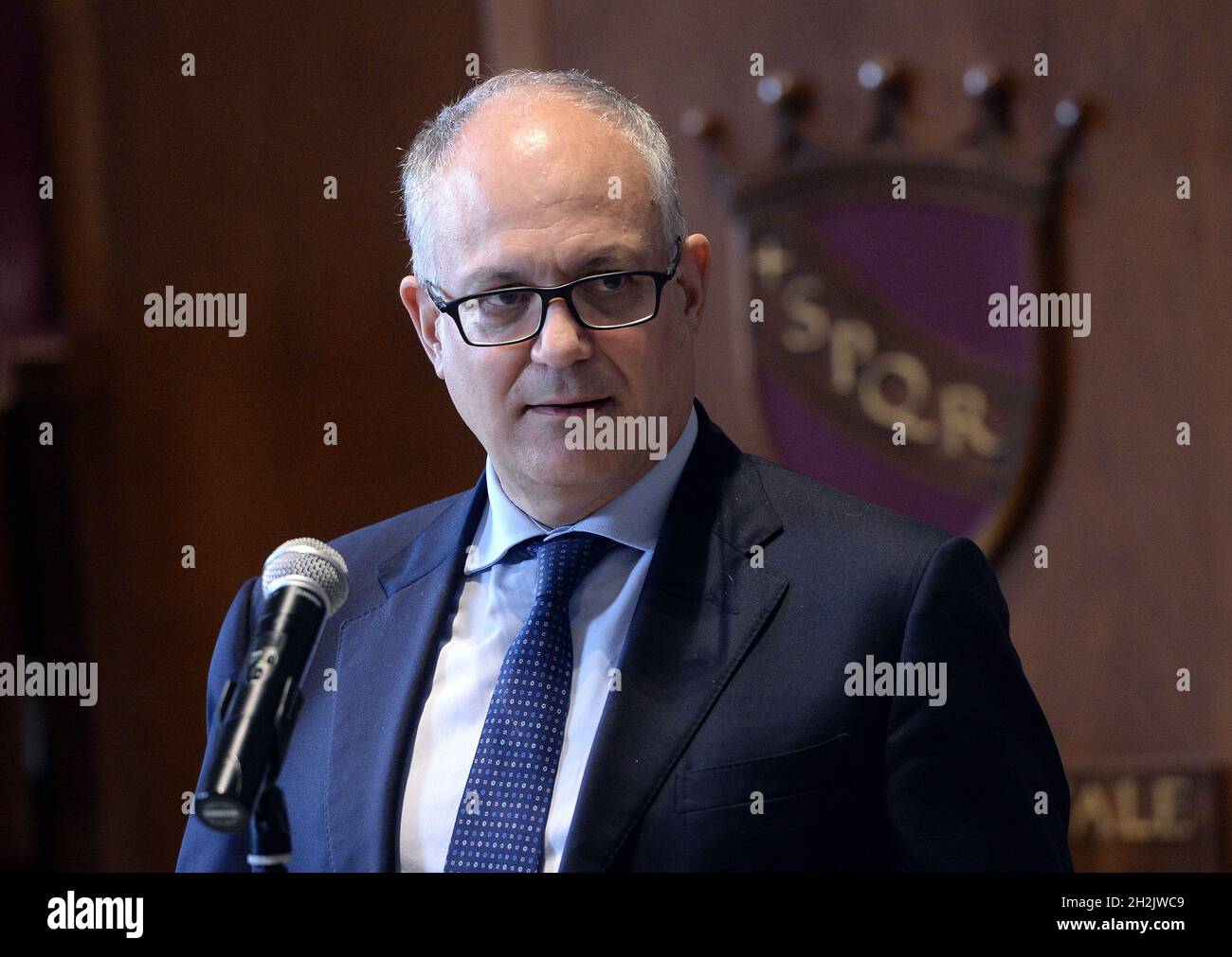 22 10 2021 hi-res stock photography and images - Alamy