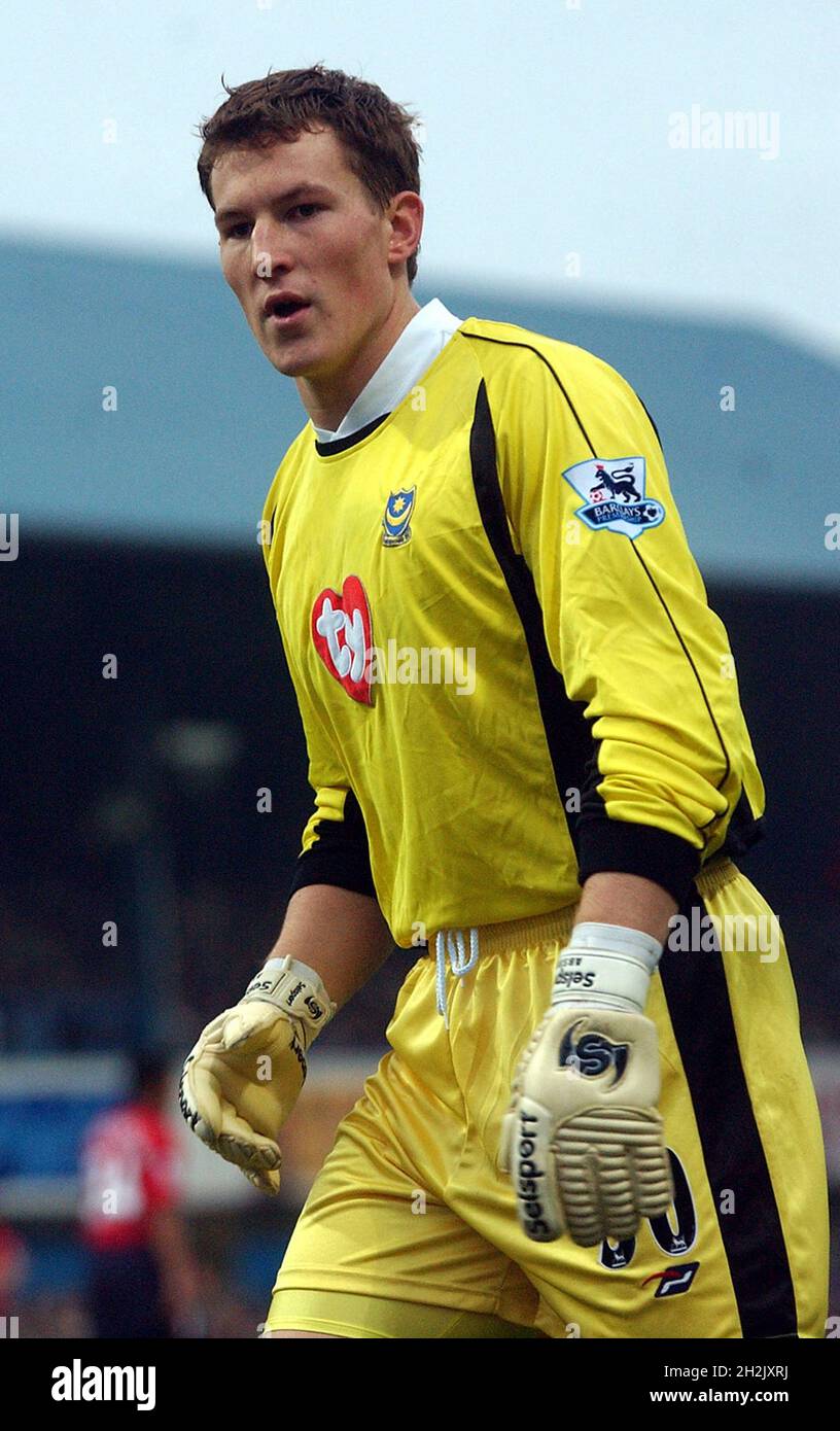 PORTSDMOUTH V WBA PORTSMOUTH GOALKEEPER JAMIE ASHDOWN PIC MIKE WALKER ...
