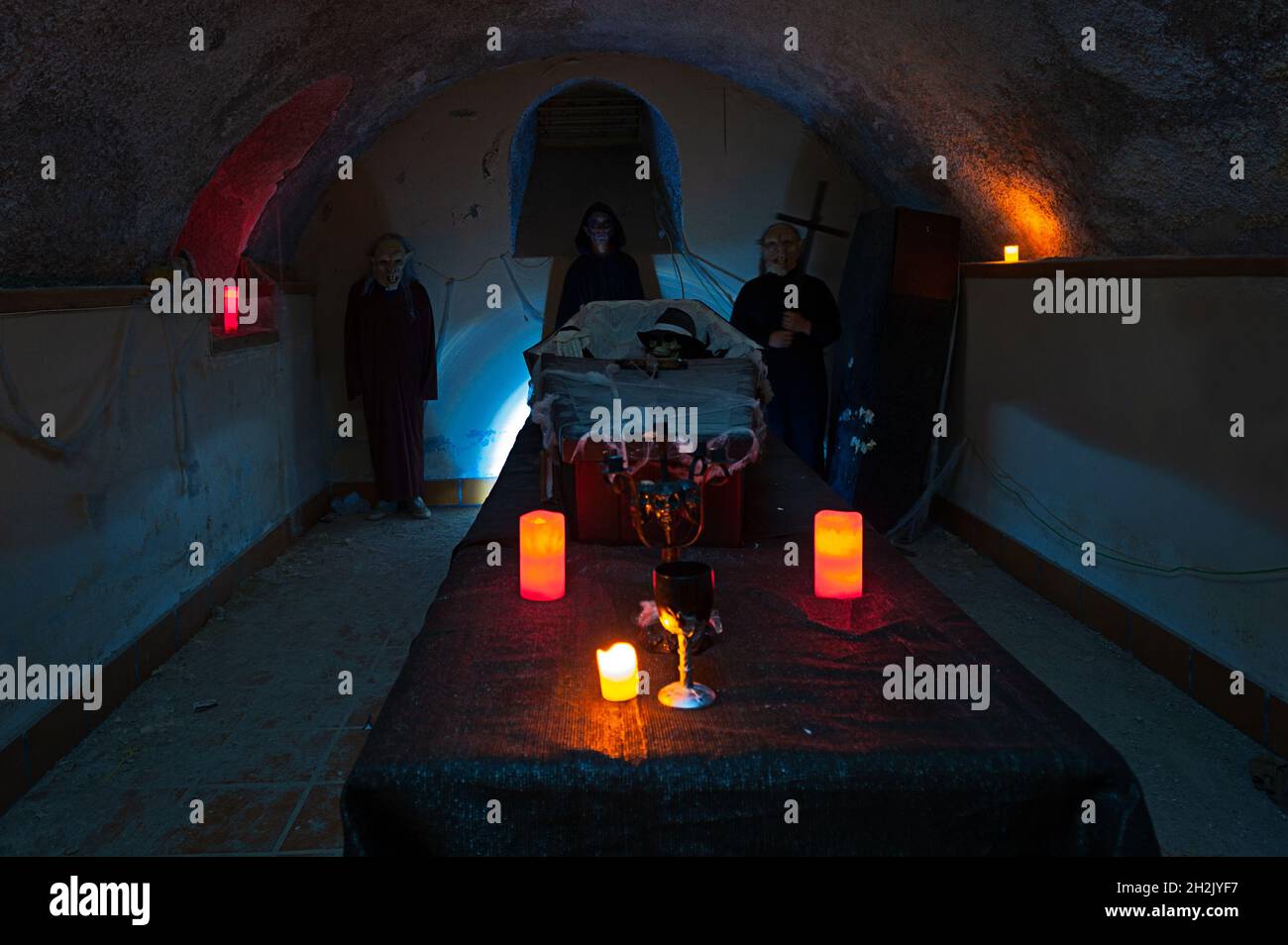 Horror fear night terror hi-res stock photography and images - Alamy