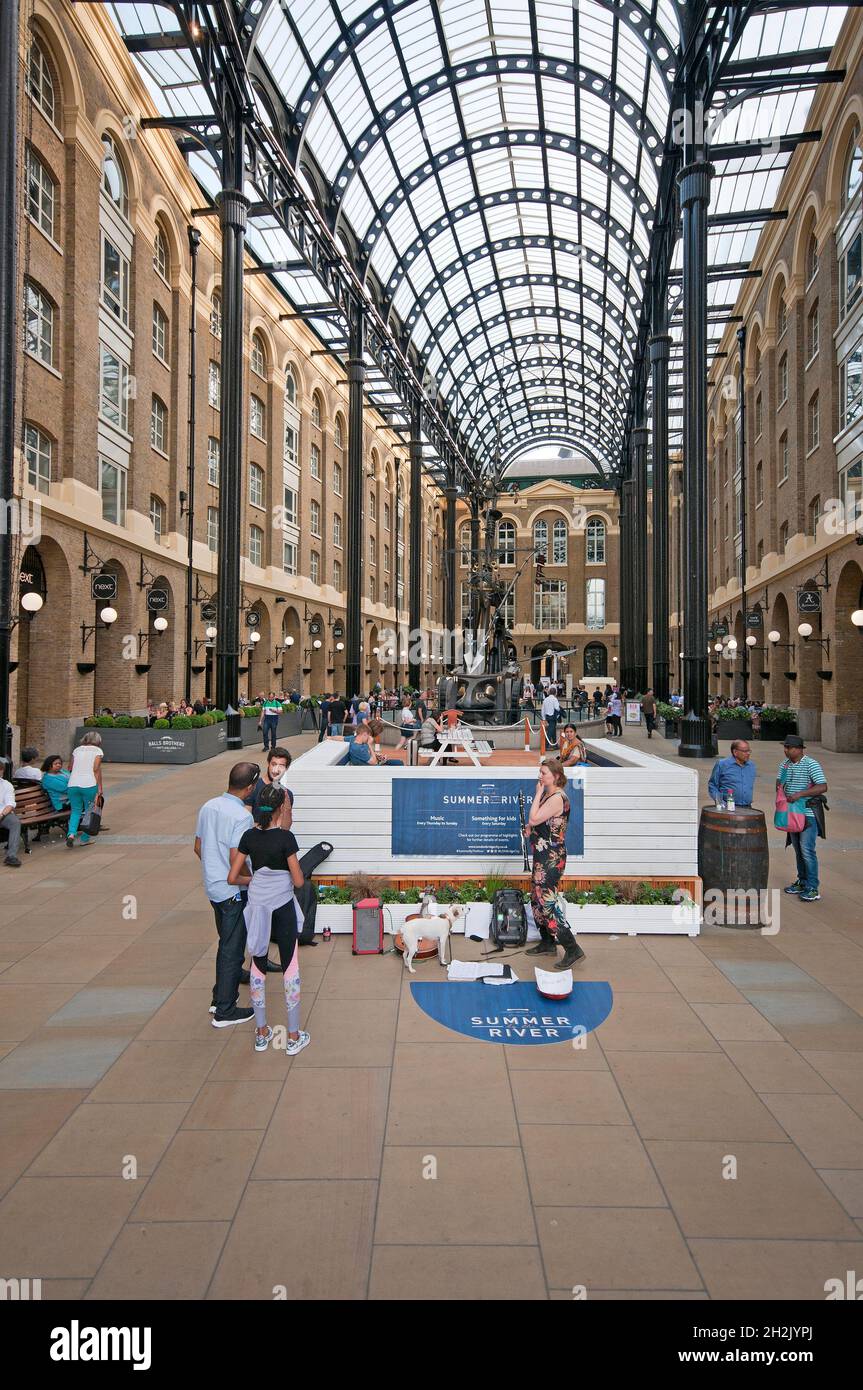 Hay's Galleria in London Borough of Southwark, London, England Stock ...