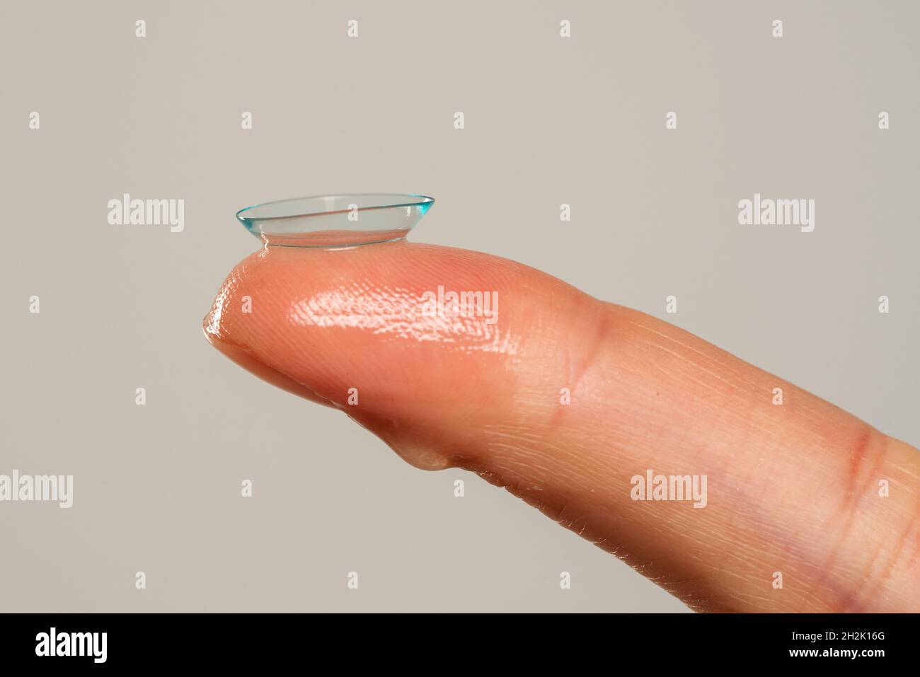 Macro lens shot hi-res stock photography and images - Alamy