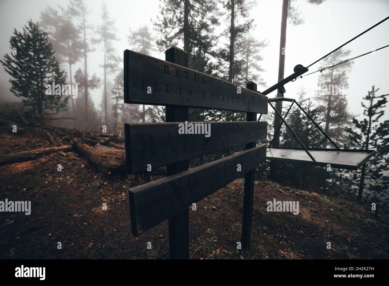 Fog sign spain hi-res stock photography and images - Alamy