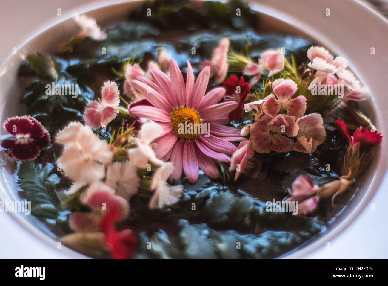 wedding flowers food catering service Stock Photo - Alamy