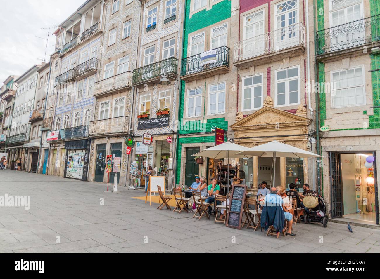Old buildings in braga hi-res stock photography and images - Alamy