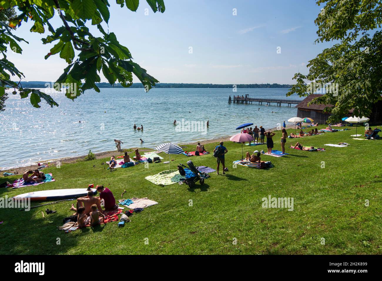 Inning am Ammersee: Ammersee (Lake Ammer), beach in Oberbayern, Upper ...