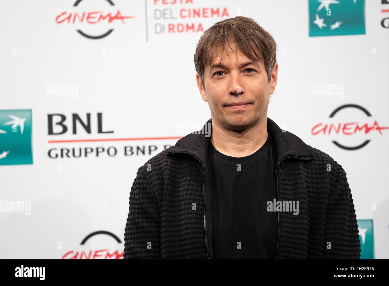 Red rocket (2021) movie hi-res stock photography and images - Alamy