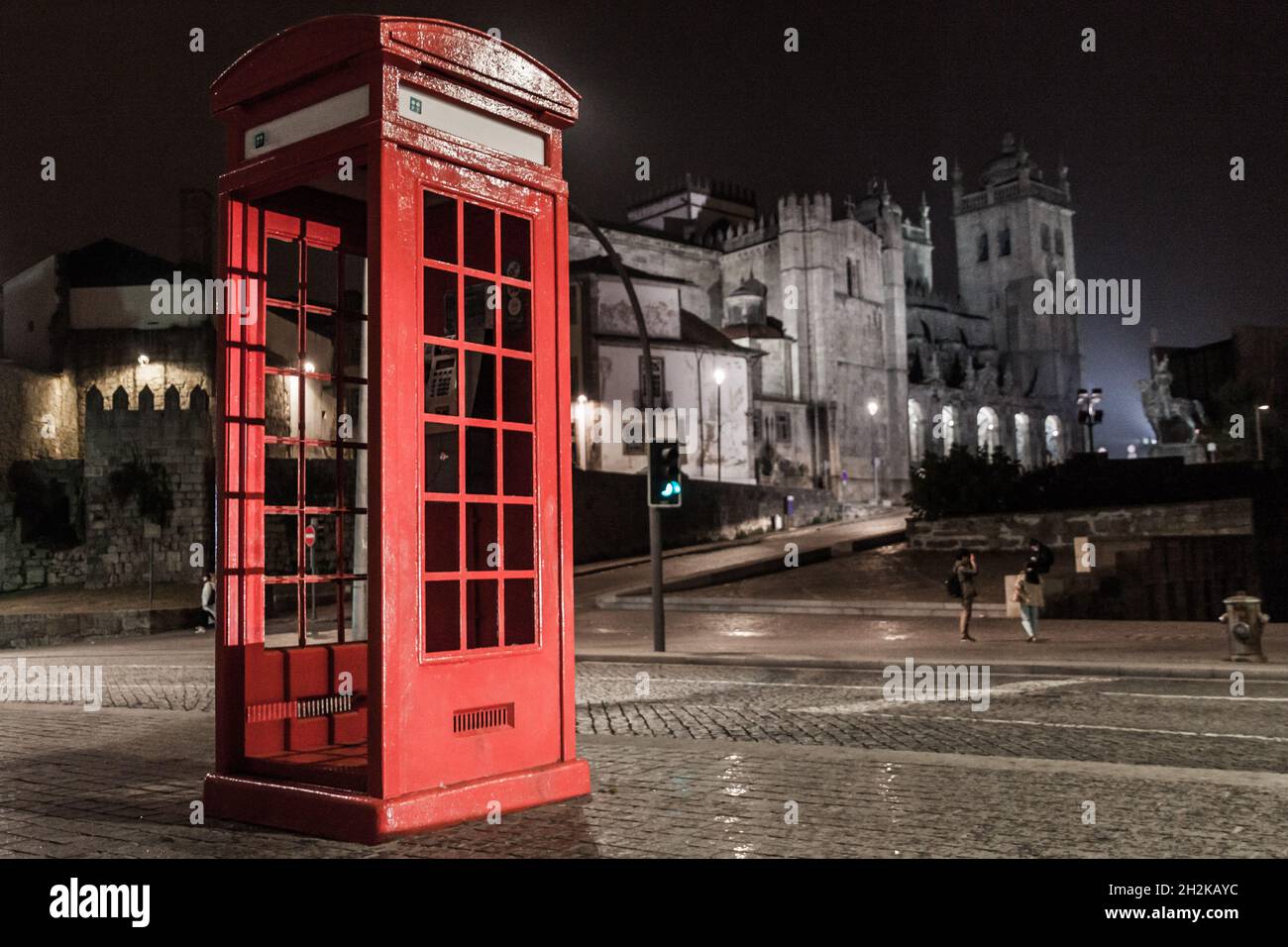 PORTO, PORTUGAL - OCTOBER 17, 2017: Red phone booth in Porto, Portugal ...