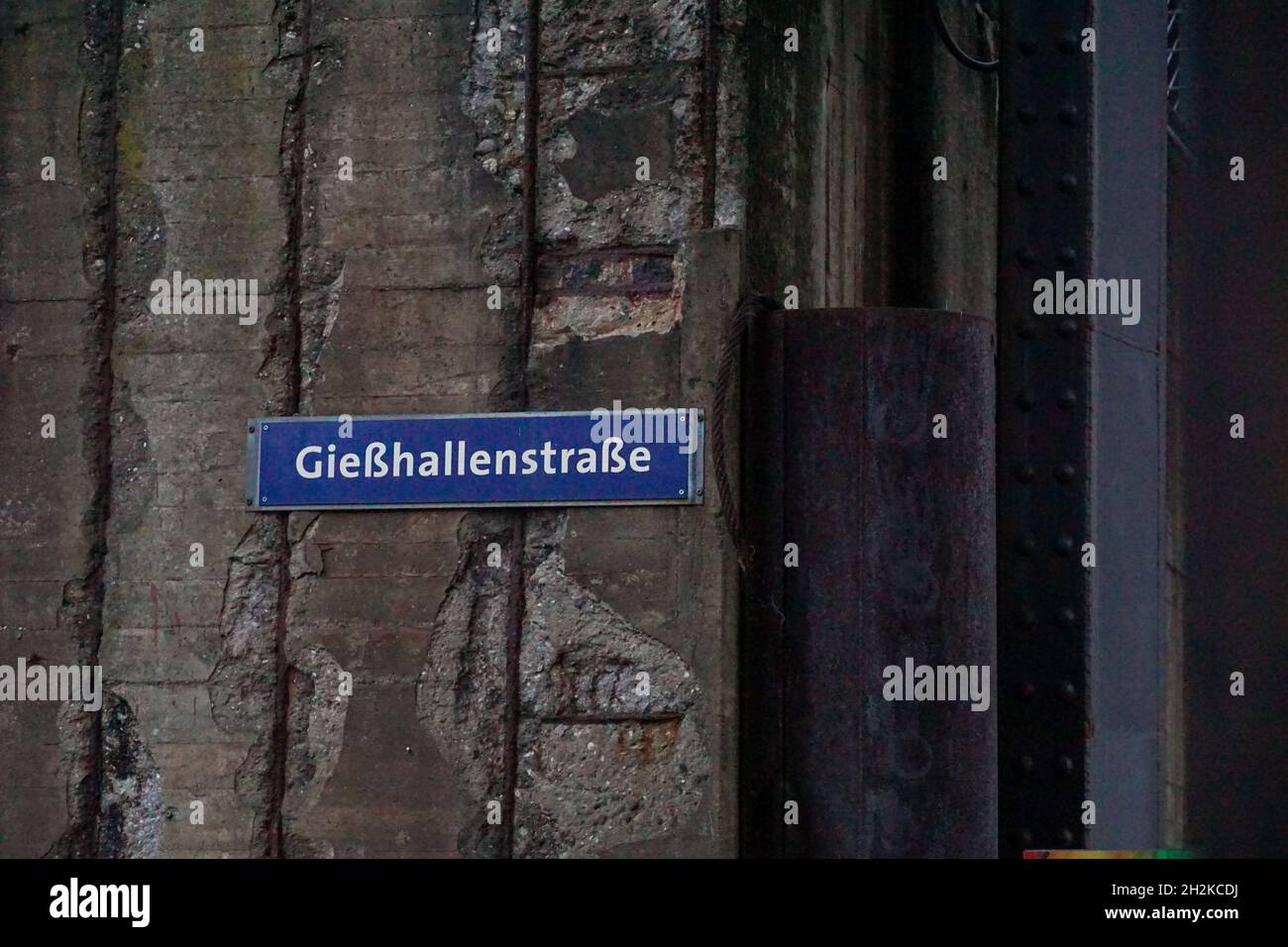 German street name hi-res stock photography and images - Alamy