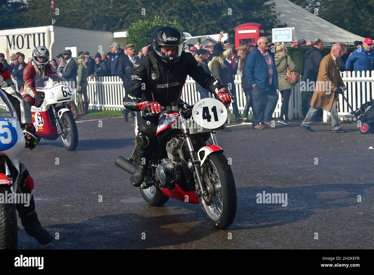Paul Bowling, Rob North BSA Rocket 3, Hailwood Trophy for two stroke ...