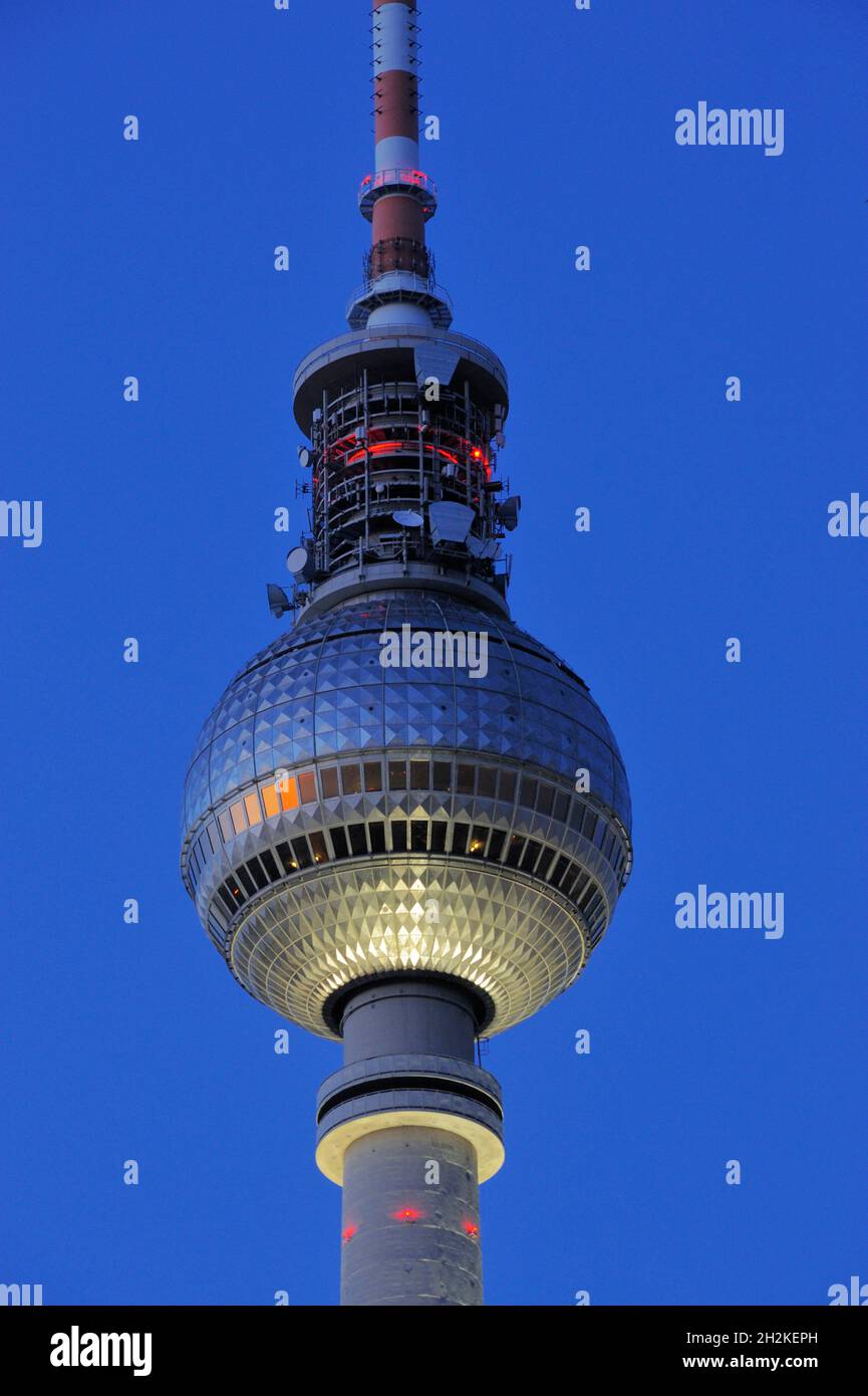 Fernsehturm, television tower, Alexanderplatz, Berlin, Germany, Europe ...