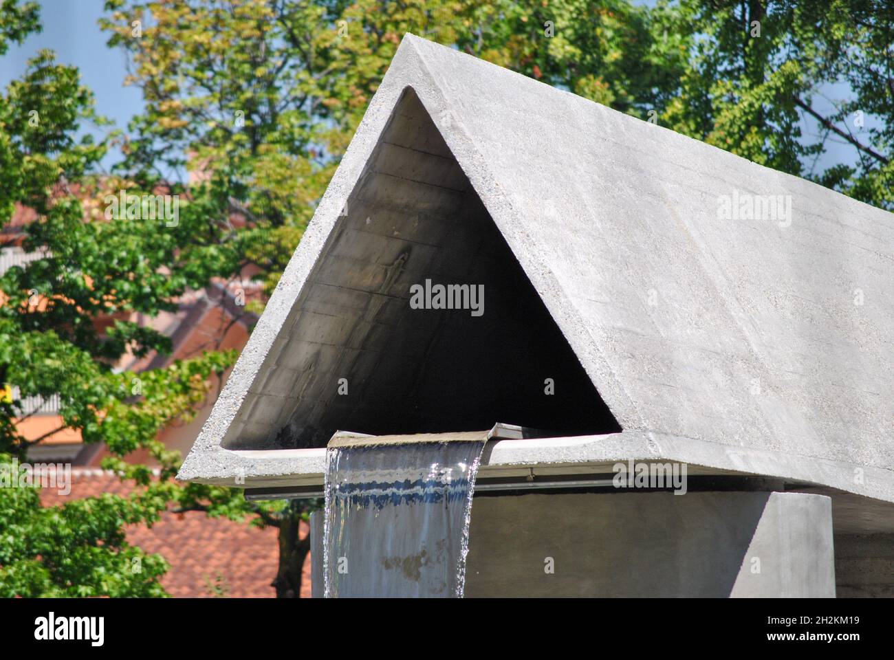 Segrate, Milan, Lombardy, Italy: The amazing monument to the partisans ...