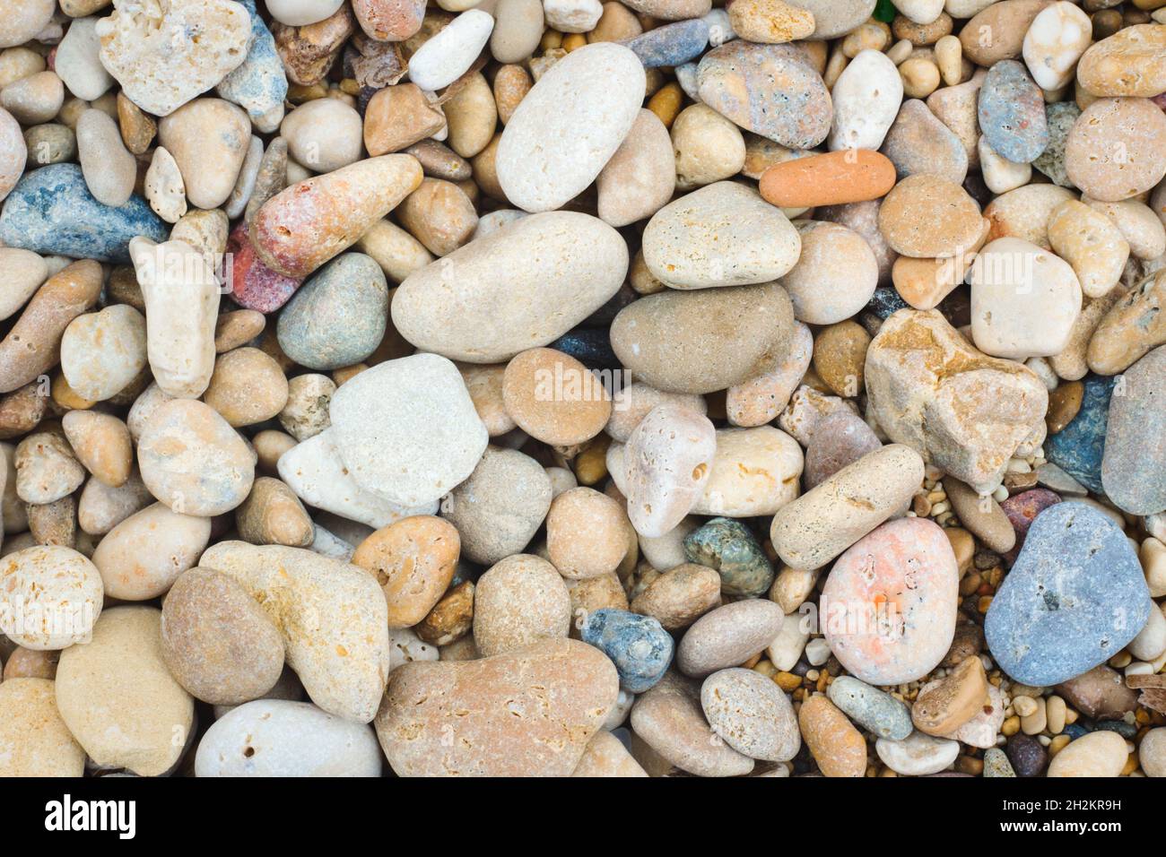 Shingles beach hi-res stock photography and images - Alamy
