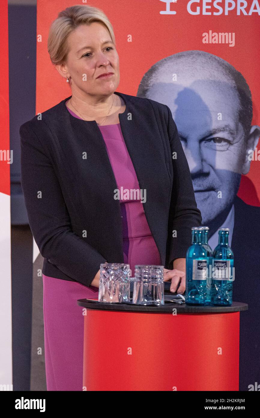 Franziska Giffey speaking at an election event at the Zenner Biergarten ...