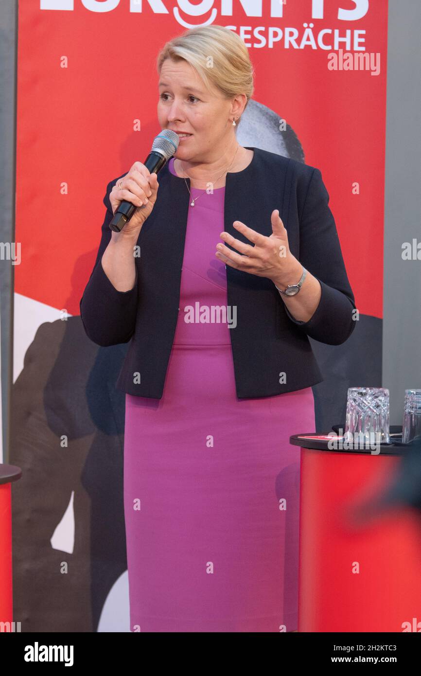 Franziska Giffey speaking at an election event at the Zenner Biergarten ...