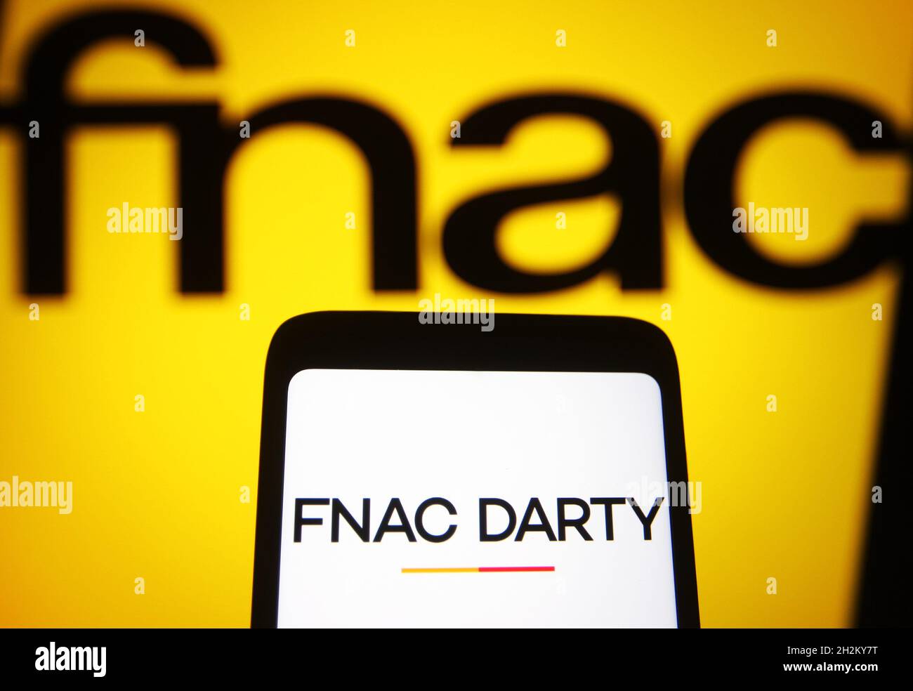 Groupe fnac darty hi-res stock photography and images - Alamy