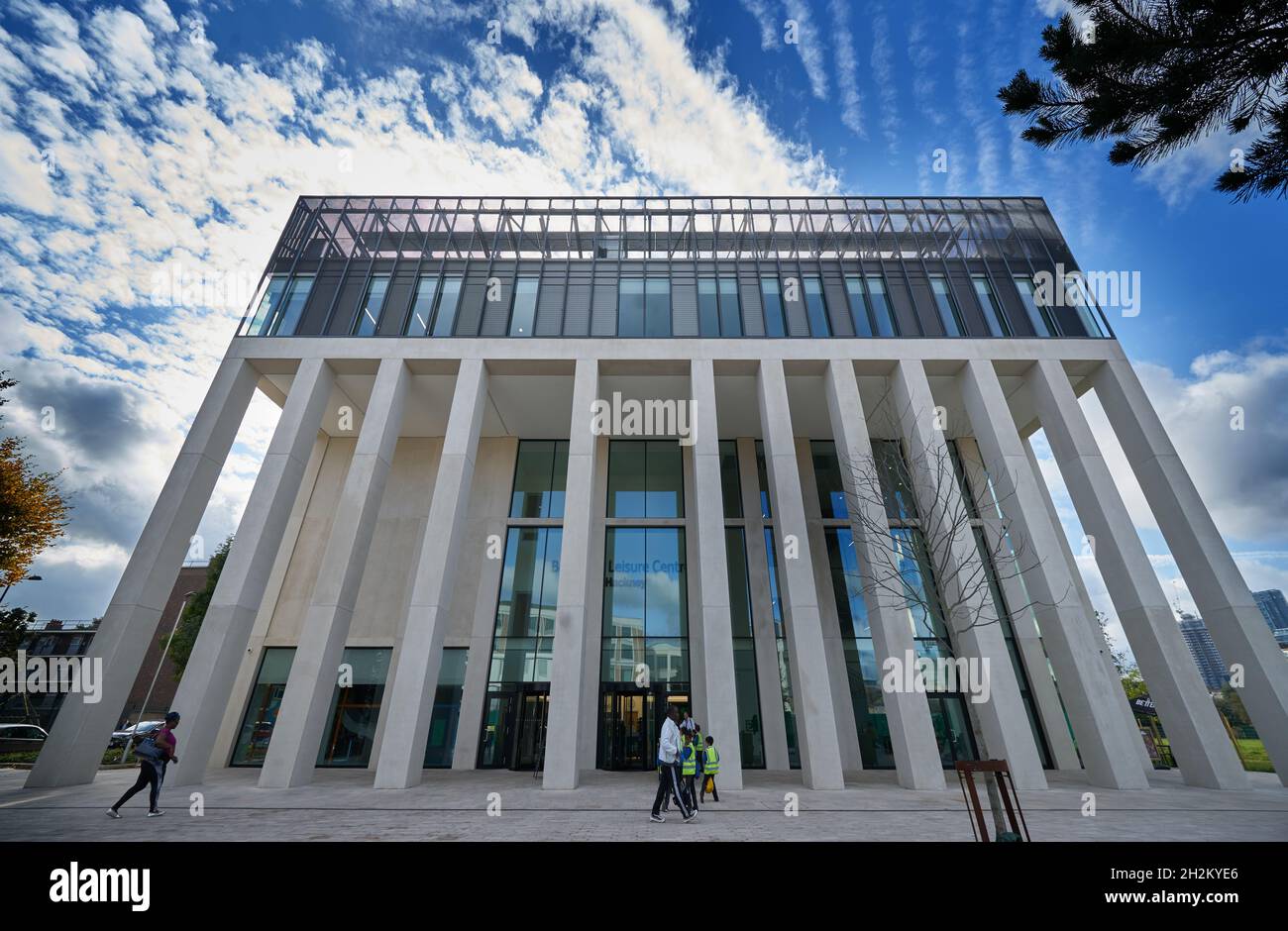 Hackney leisure centre hi-res stock photography and images - Alamy