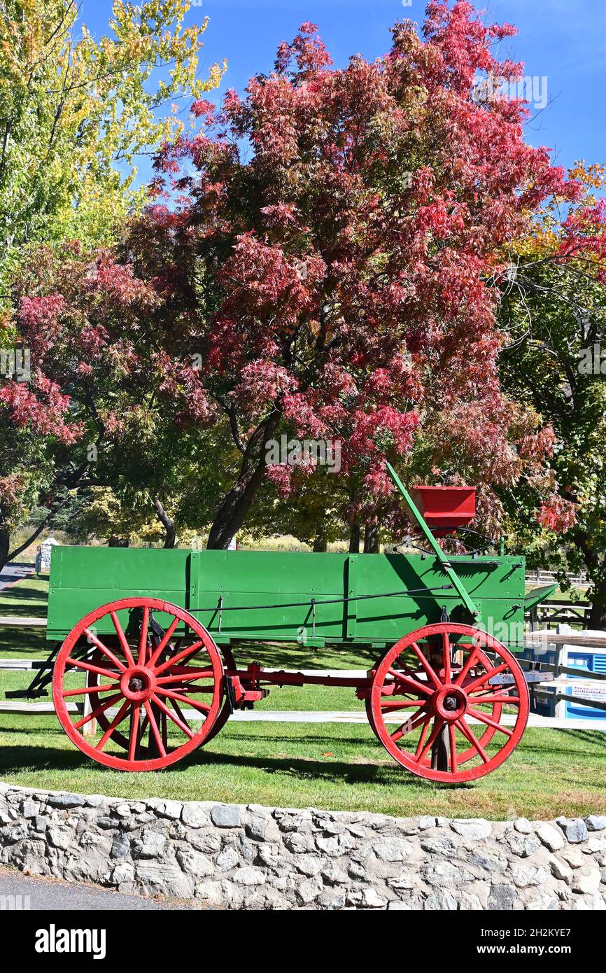 OAK GLEN, CALIFORNIA - 10 OCT 2021: Colorful wagon and Fall Foliage at ...