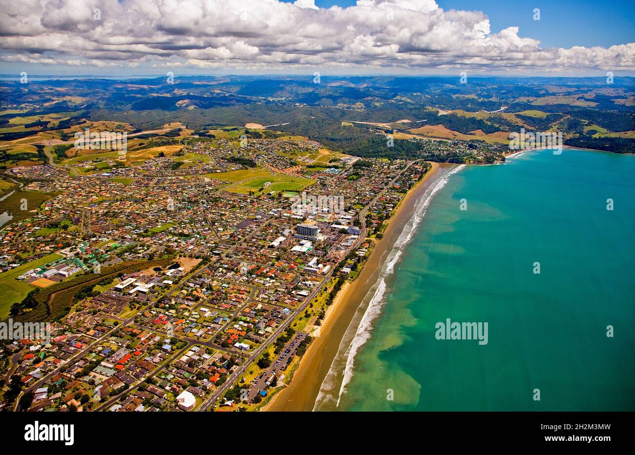 Aerial-Orewa looking north Stock Photo - Alamy
