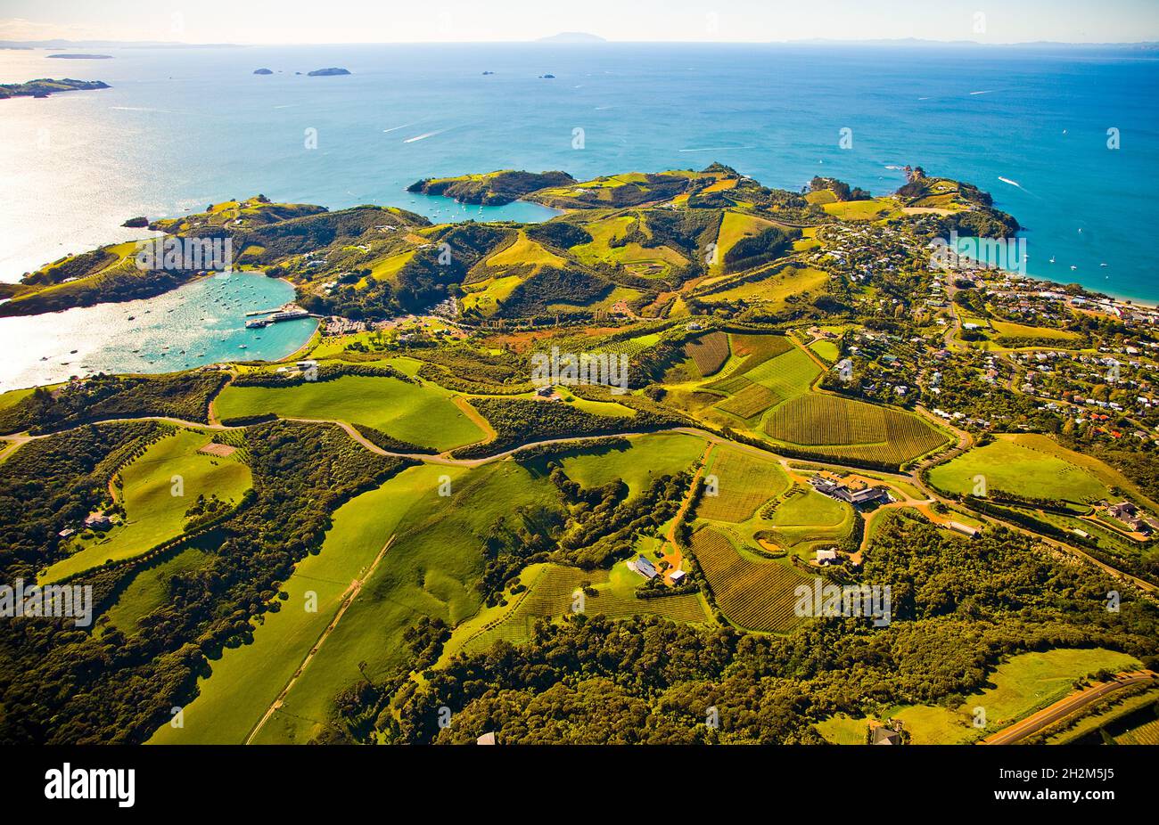 Oneroa island hi-res stock photography and images - Alamy