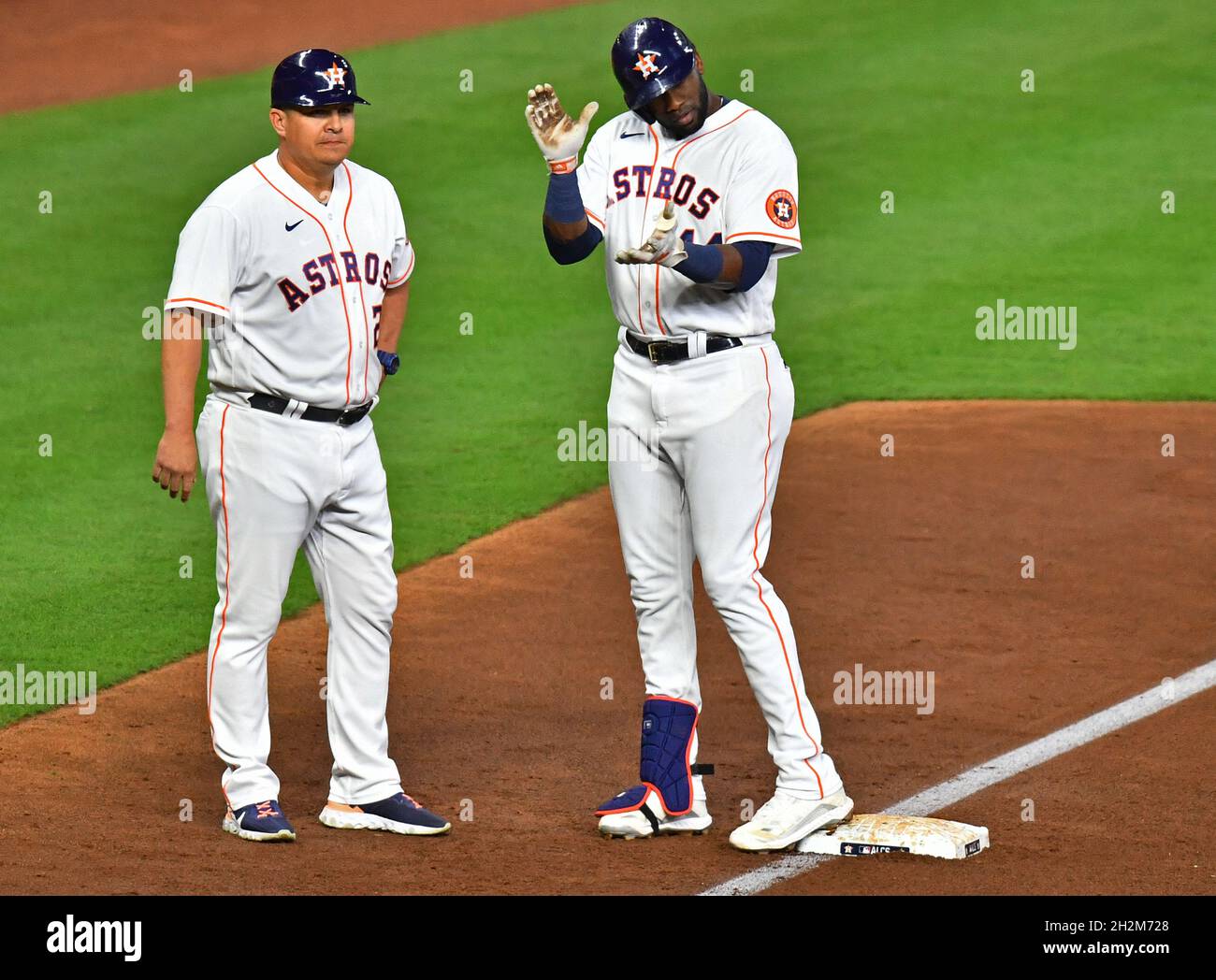 Houston, USA. 22nd Oct, 2021. Houston Astros designated hitter Yordan ...