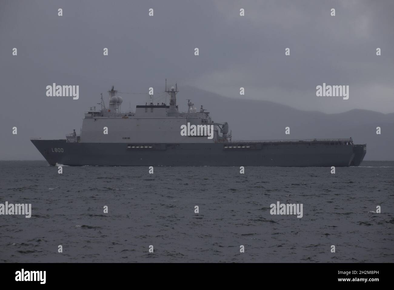 HNLMS Rotterdam (L800), a Rotterdam-class landing platform dock ...