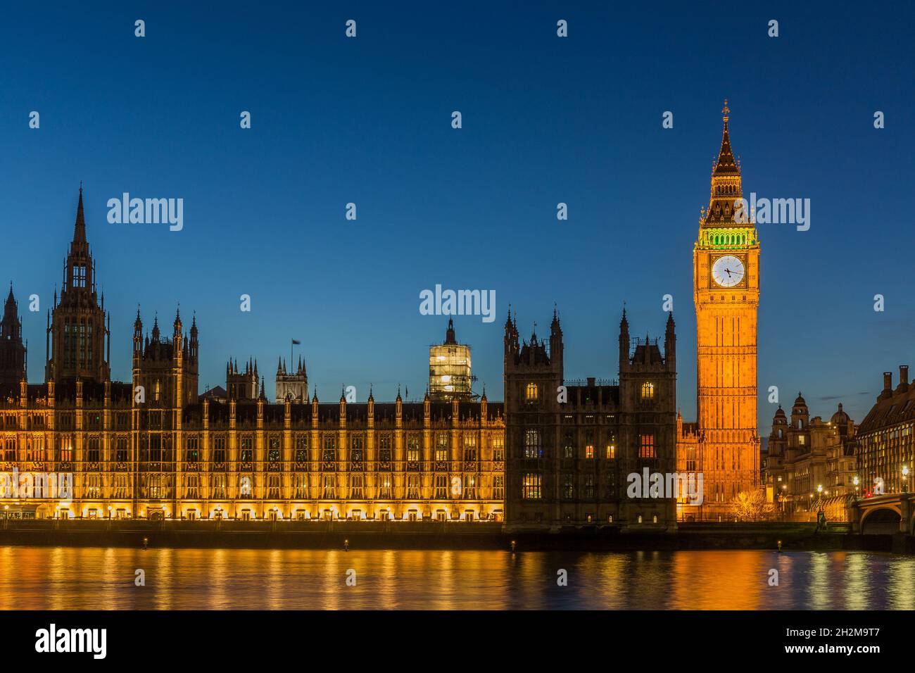 UNITED KINGDOM, LONDON, WESTMINSTER BRIDGE, PALACE OF WESTMINSTER AND BIG BEN Stock Photo - Alamy