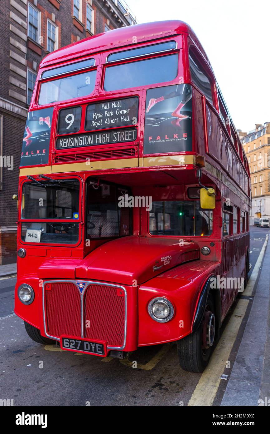 UNITED KINGDOM, LONDON, RED BUS Stock Photo - Alamy