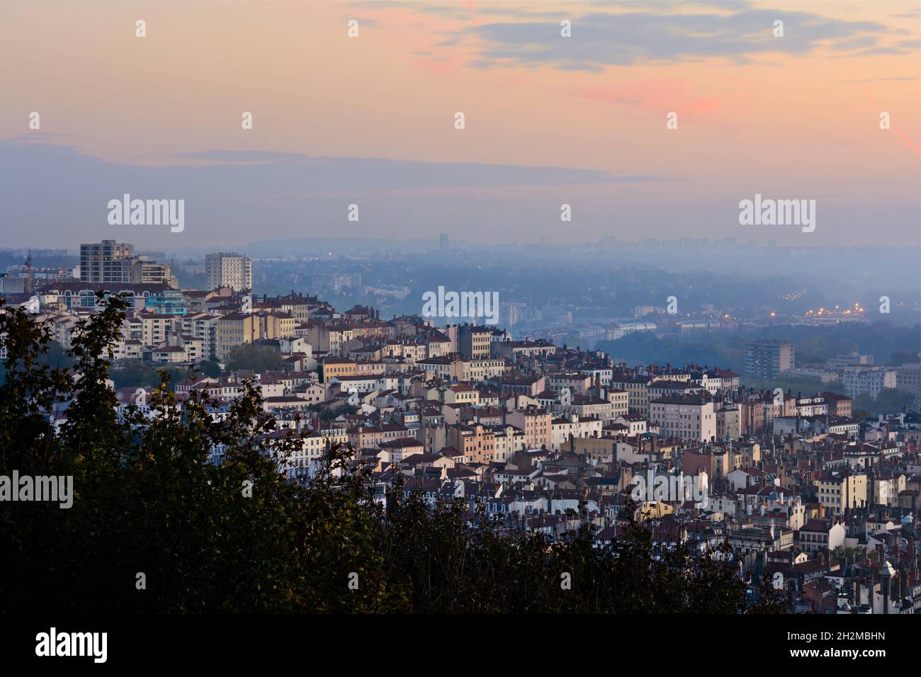 Croix rousse square hi-res stock photography and images - Alamy