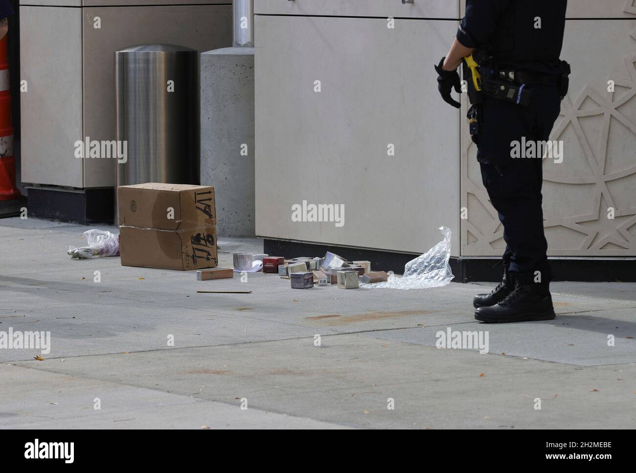 New York, USA, October 22, 2021 - Bomb at the Turkey Mission in Front ...